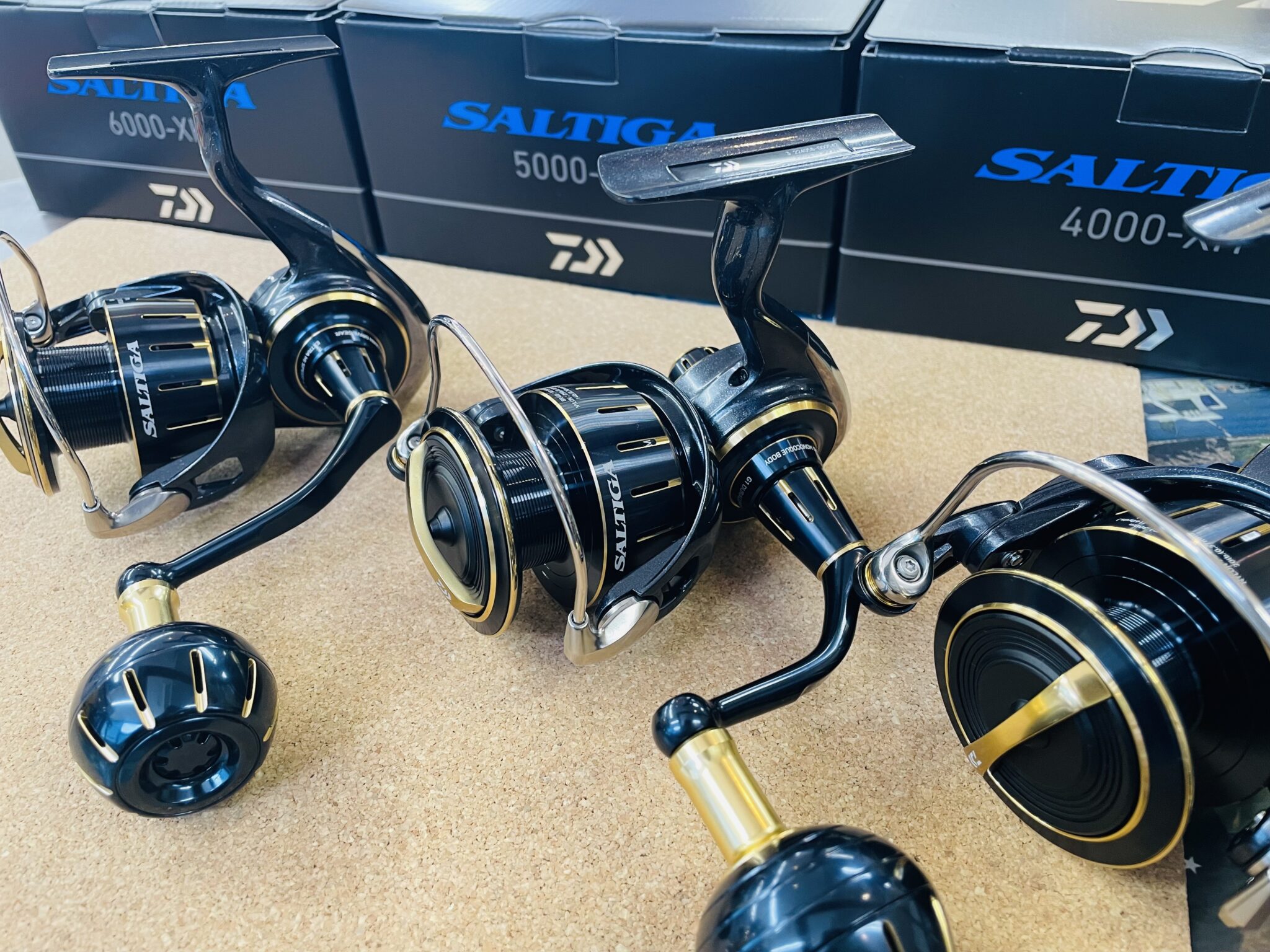 DAIWA【23SALTIGA 】4000-XH/5000-XH/6000-XH入荷! - 道東の釣りならブルーマリン道東の釣りならブルーマリン