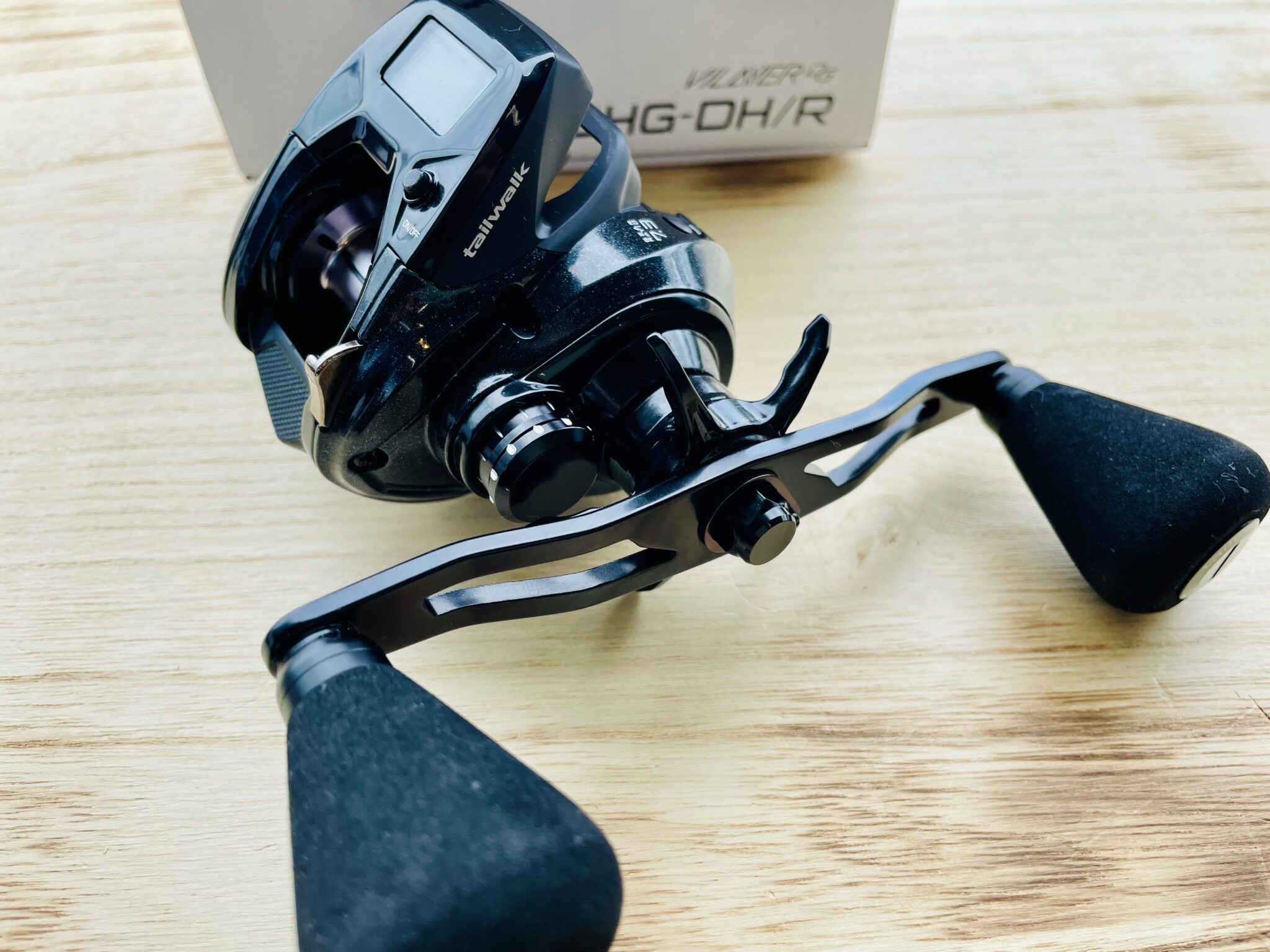 【tailwalk】”VILAYER DC l ヴィレイヤーDC”サクラマスジギングにオススメカウンター付リール！ - 道東の釣りならブルー ...