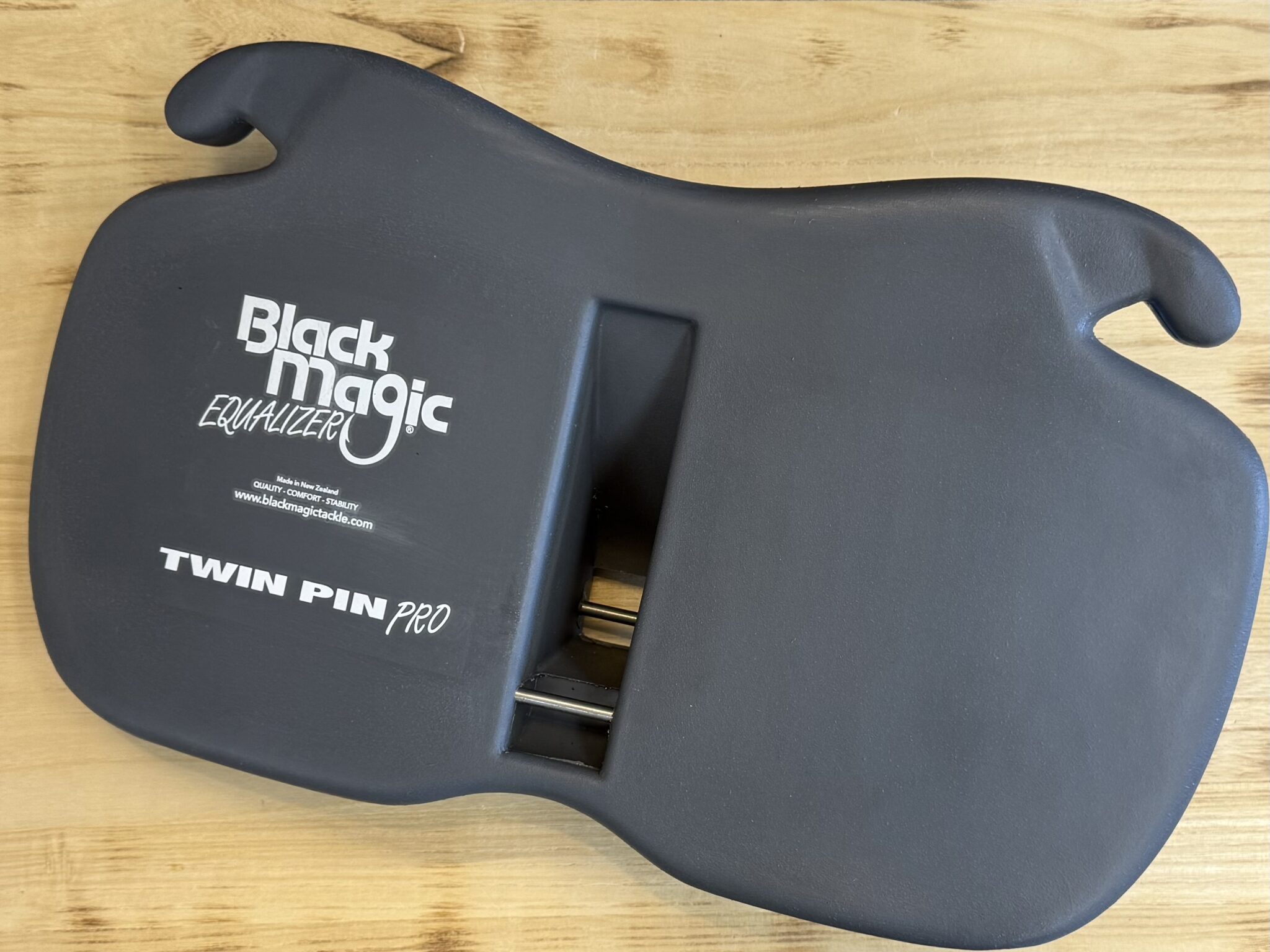 【CBONE・Black Magic】"EQUAIZER GIMBAL TWIN PIN PRO"対大型魚のファイトを支える理想のギンバル入荷！ - 道東の釣りならブルーマリン道東の釣りなら ...